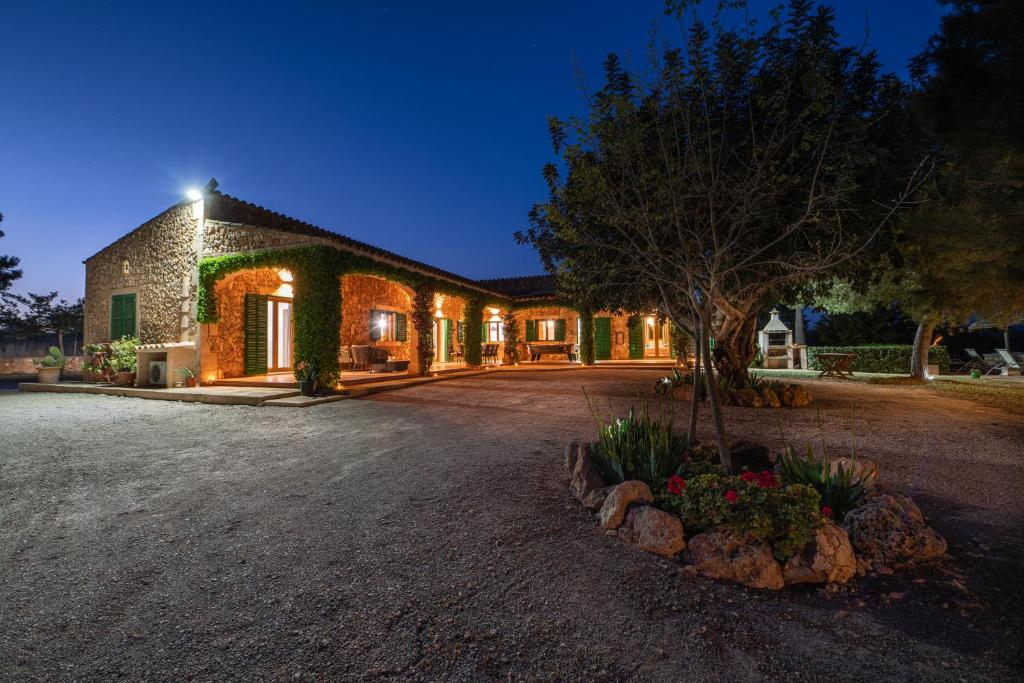 Finca Girasols | Villas Mallorca Rentals